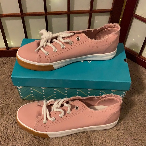 Anna | Shoes | Anna Pink Casual Shoes | Poshmark